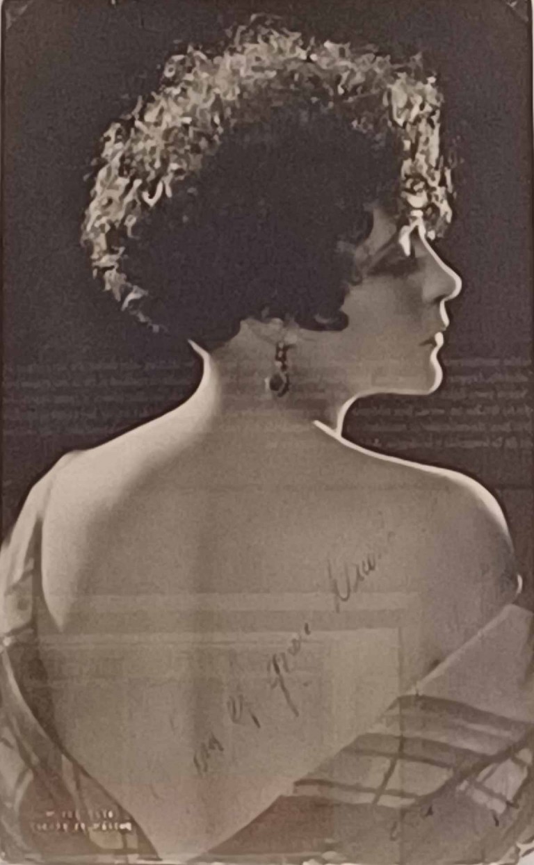 Celia Montalván (1899-1958)